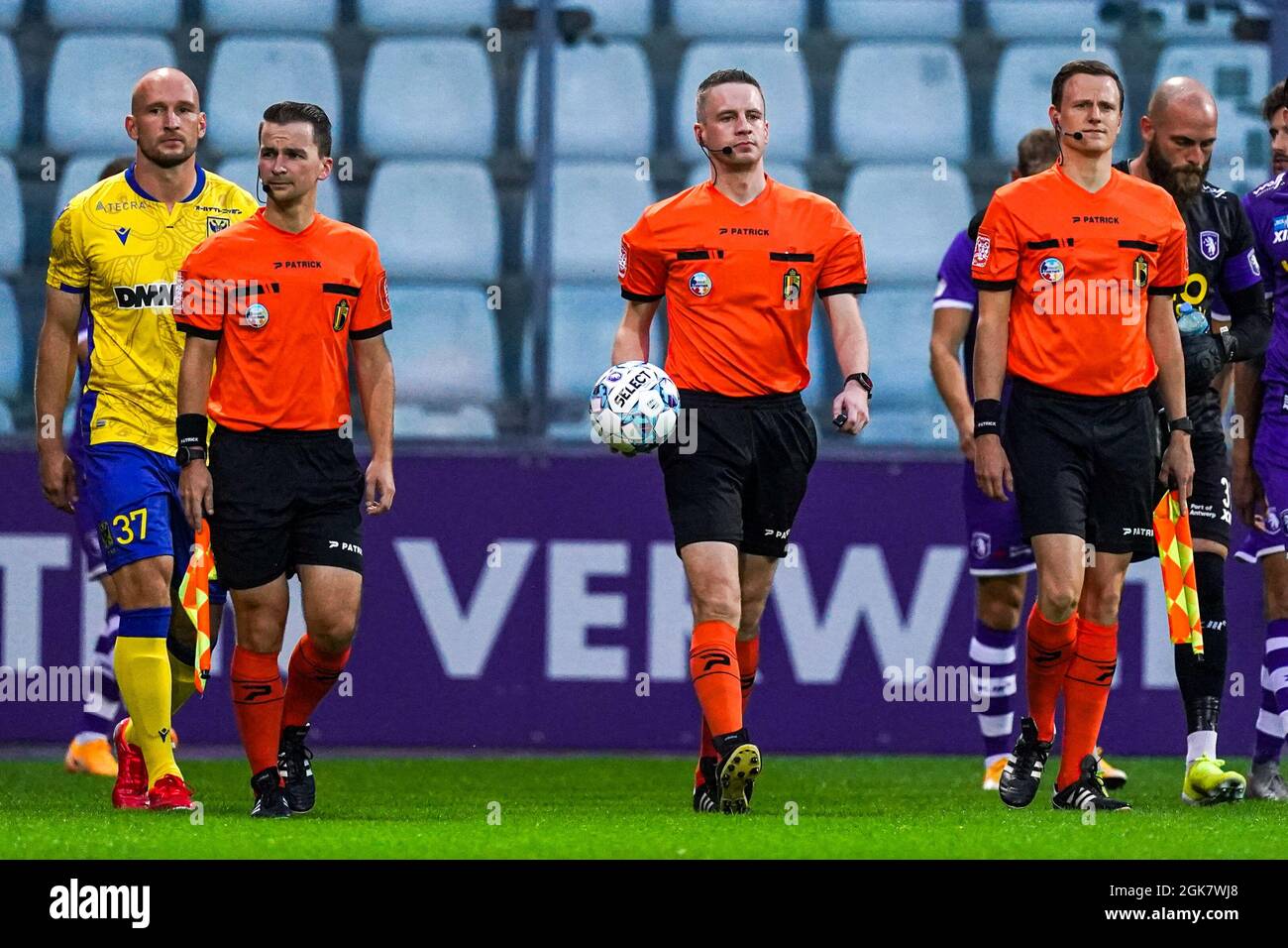 ANTWERP, BELGIUM - SEPTEMBER 13: Assistant Referee Matthias Massa ...