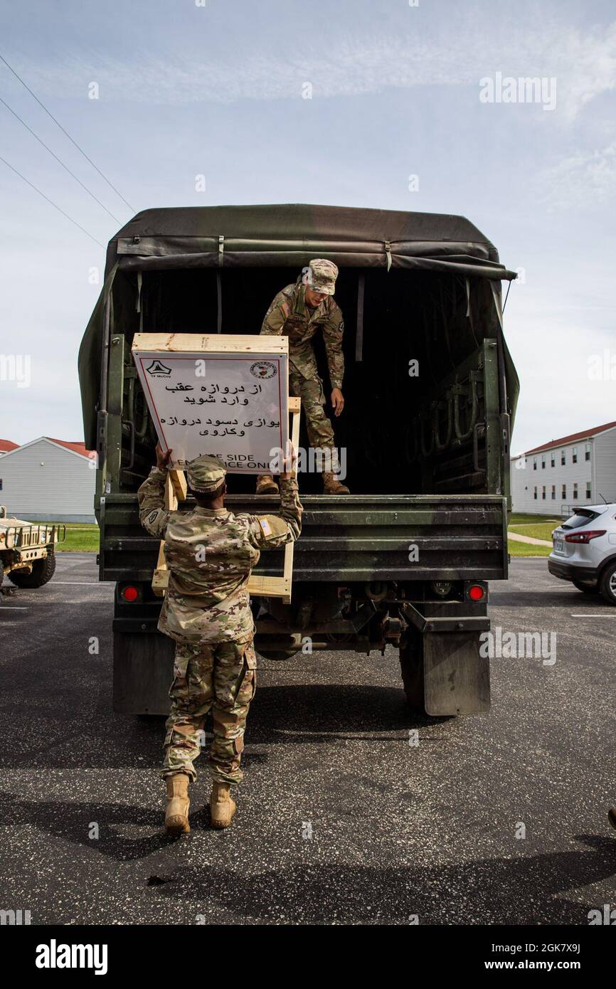 555th engineer brigade hi-res stock photography and images - Alamy