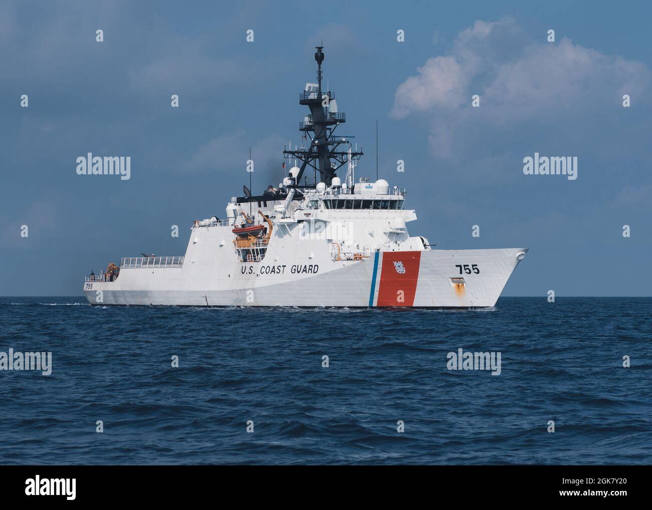 U s coast guard cutter munro hi-res stock photography and images - Alamy