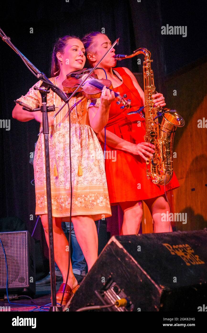 Jen davidson hi-res stock photography and images - Alamy