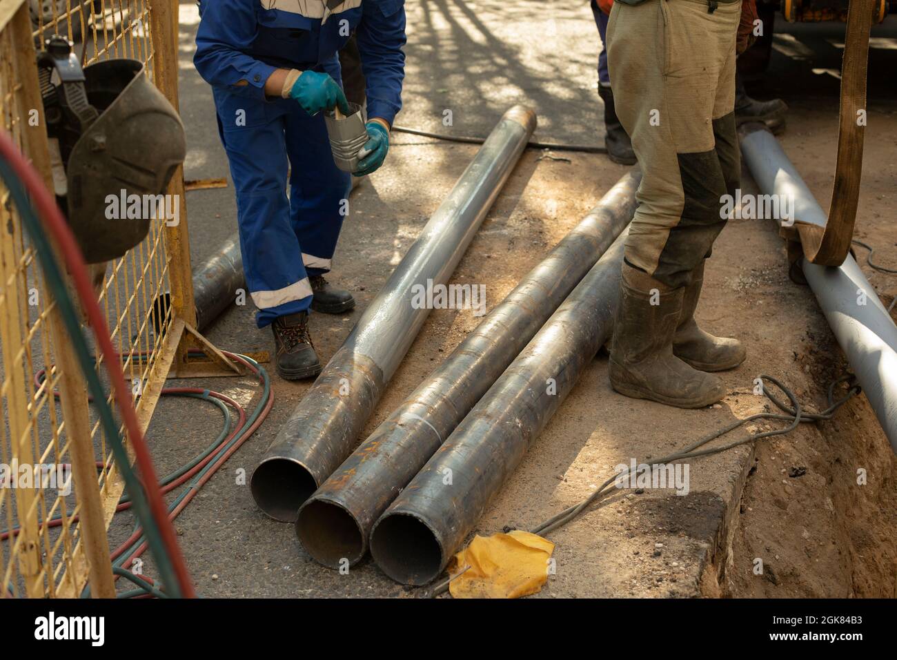 Conduit pit hi-res stock photography and images - Alamy