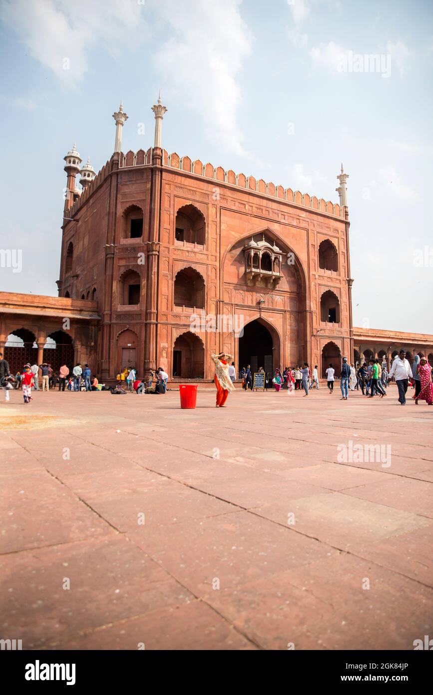 Main gate of jama masjid hi-res stock photography and images - Alamy
