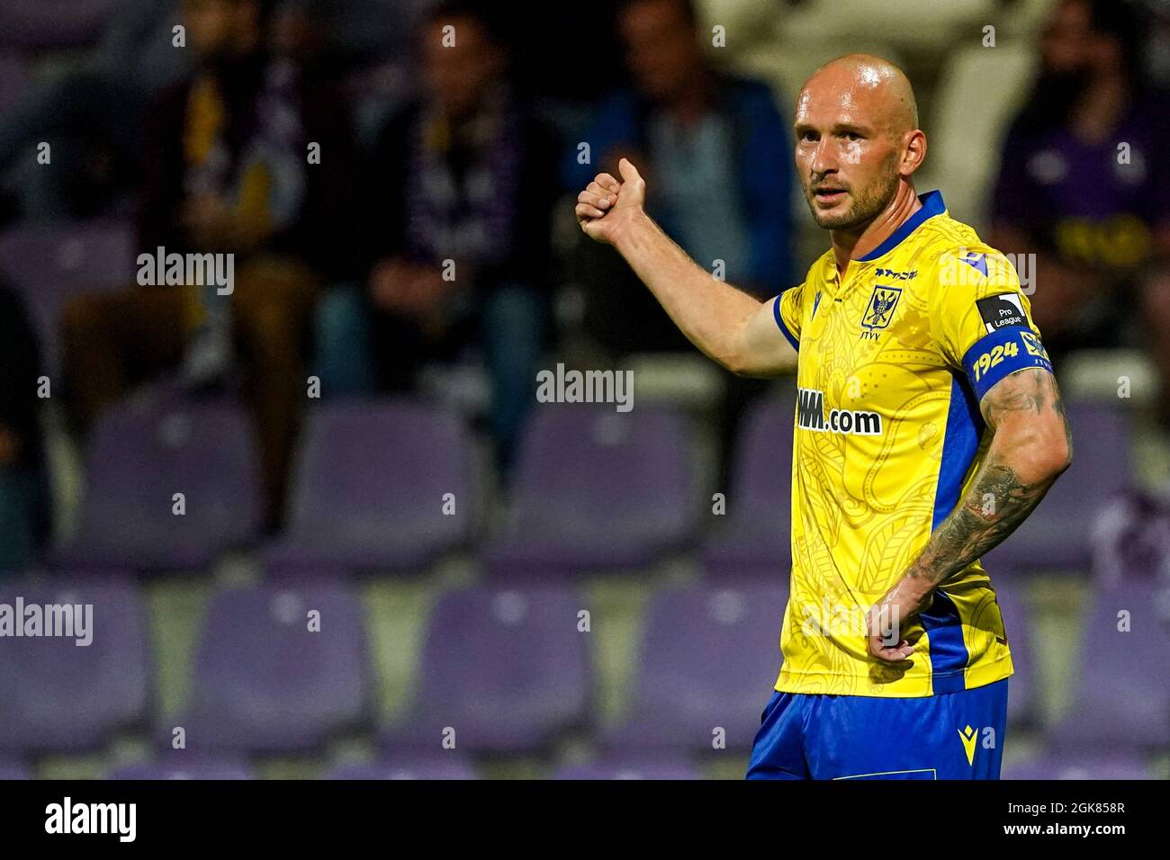 ANTWERP, BELGIUM - SEPTEMBER 13: Toni Leistner of STVV during the ...