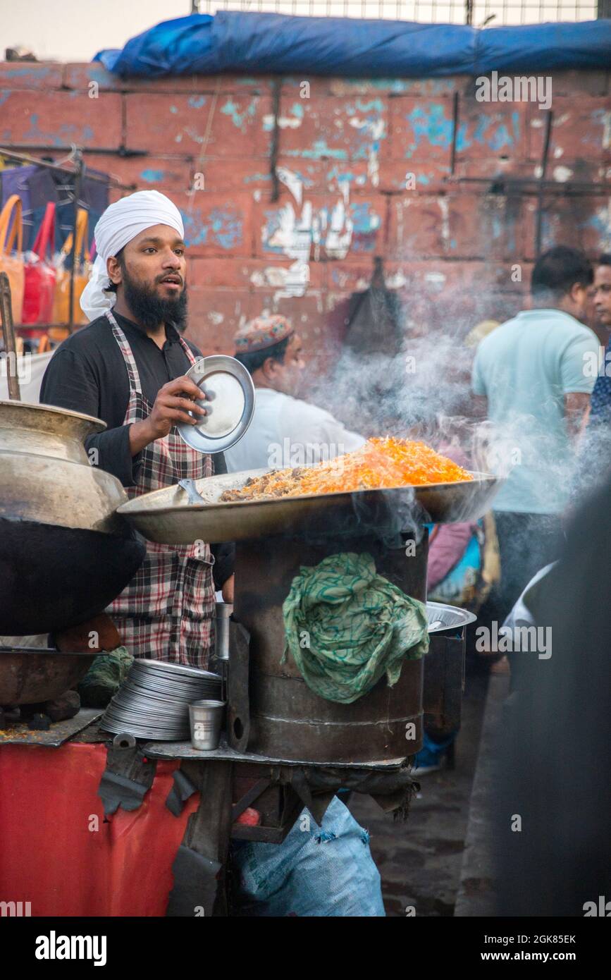 Meena Bazaar, New Delhi, India Stock Photo - Alamy