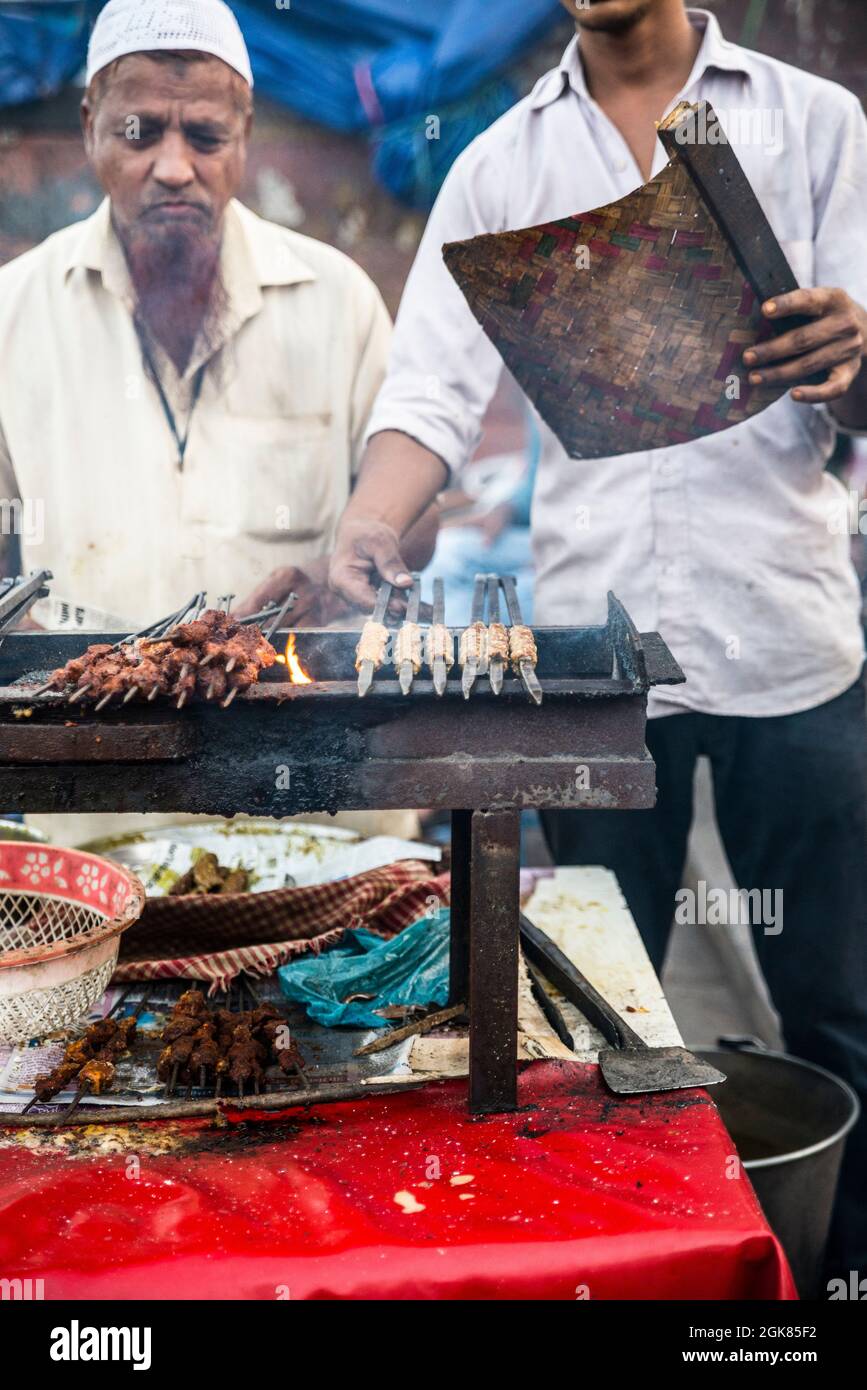Kebab stalls hi-res stock photography and images - Alamy