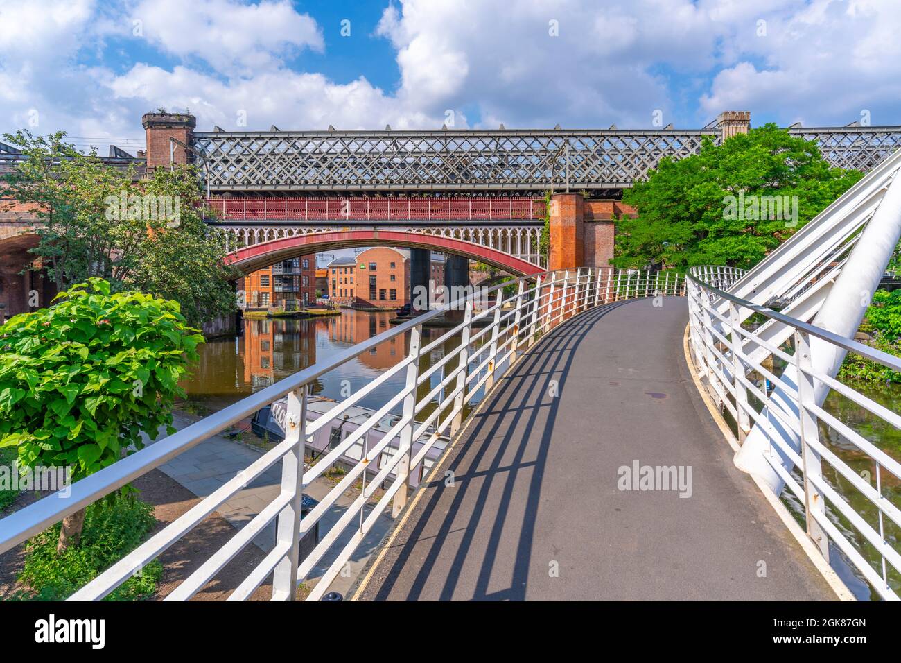 View of walk bridge over Castlefield Canal, Castlefield, Manchester ...