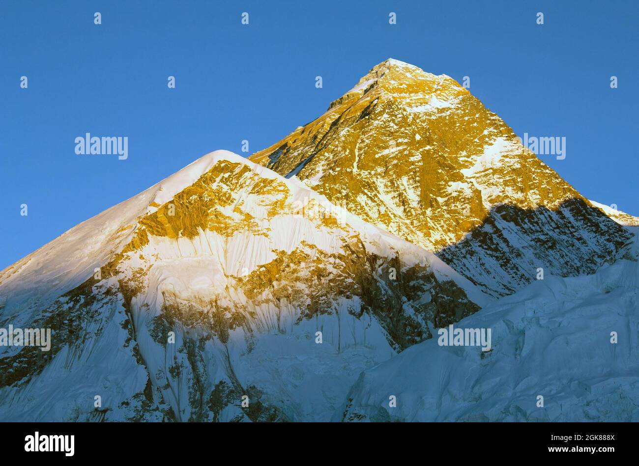 Tibet side everest High Resolution Stock Photography and Images - Alamy