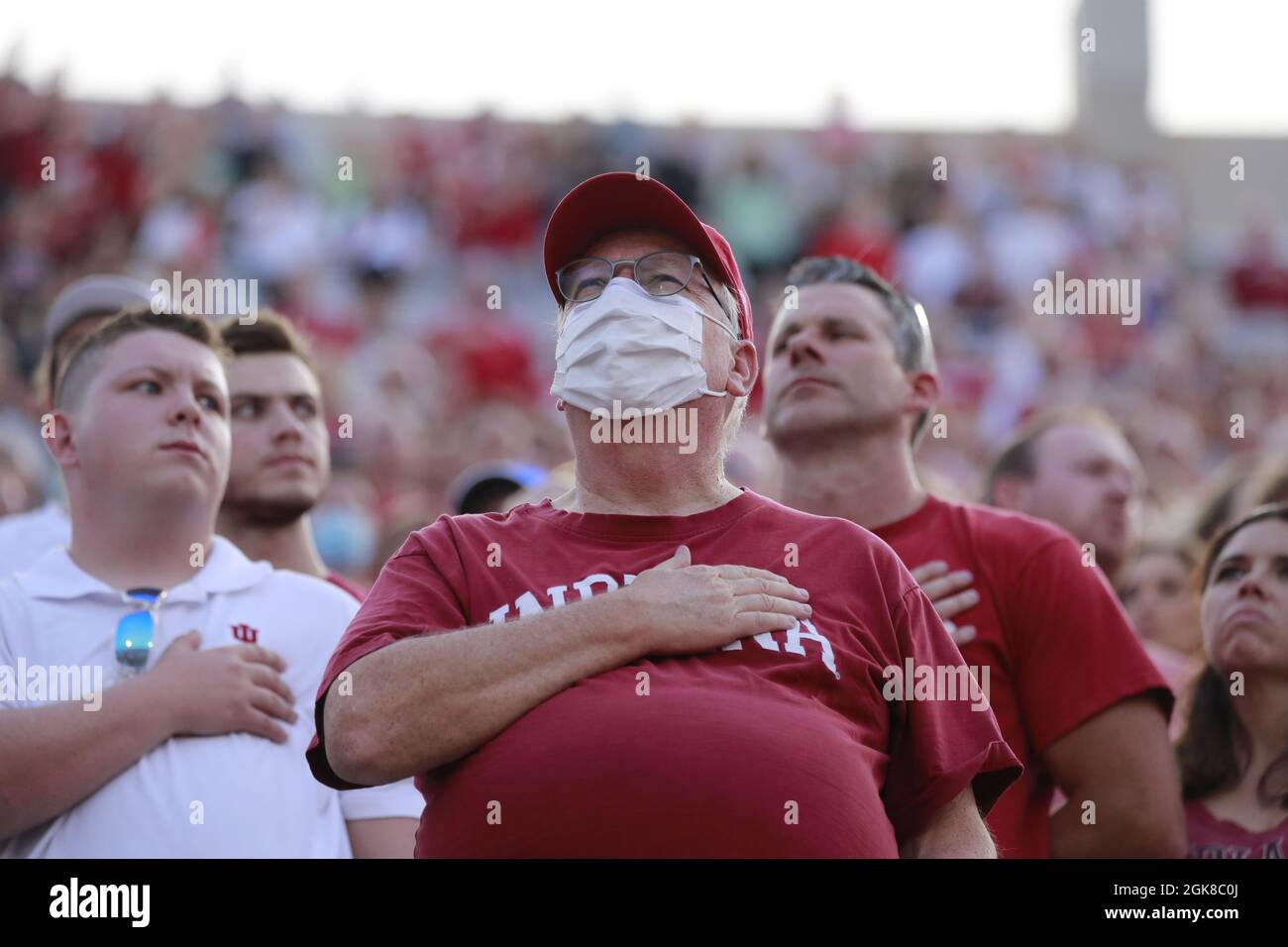 American fans during the national anthem hi-res stock photography and ...