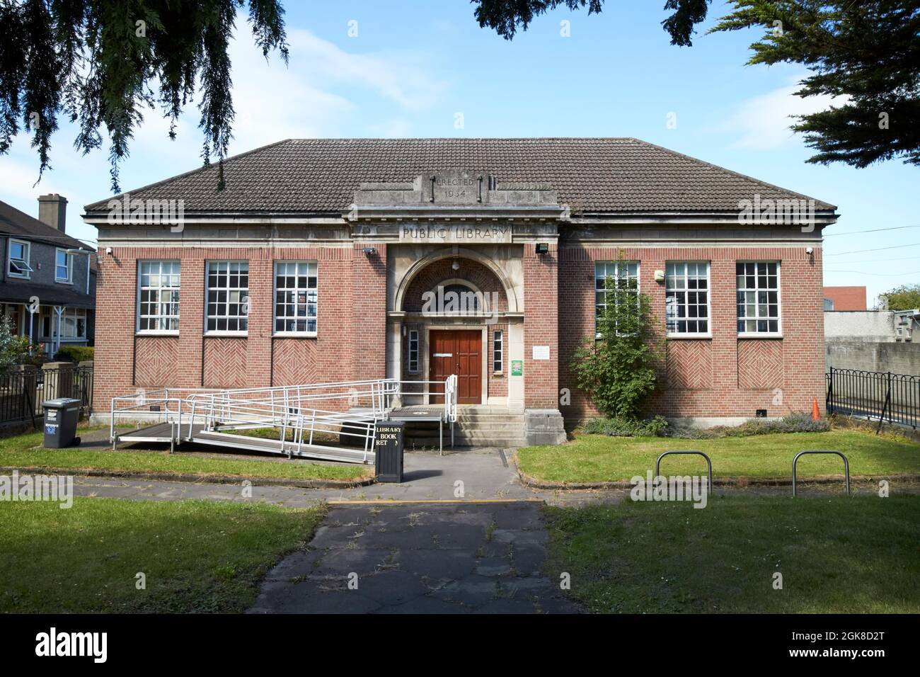 Phibsborough library hi-res stock photography and images - Alamy