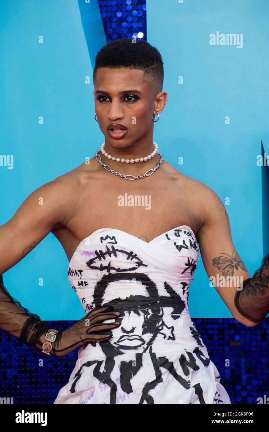 Riyadh khalaf and gemma cairney hi-res stock photography and images - Alamy