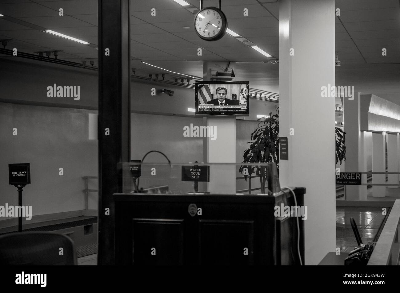 Rayburn subway hi-res stock photography and images - Alamy