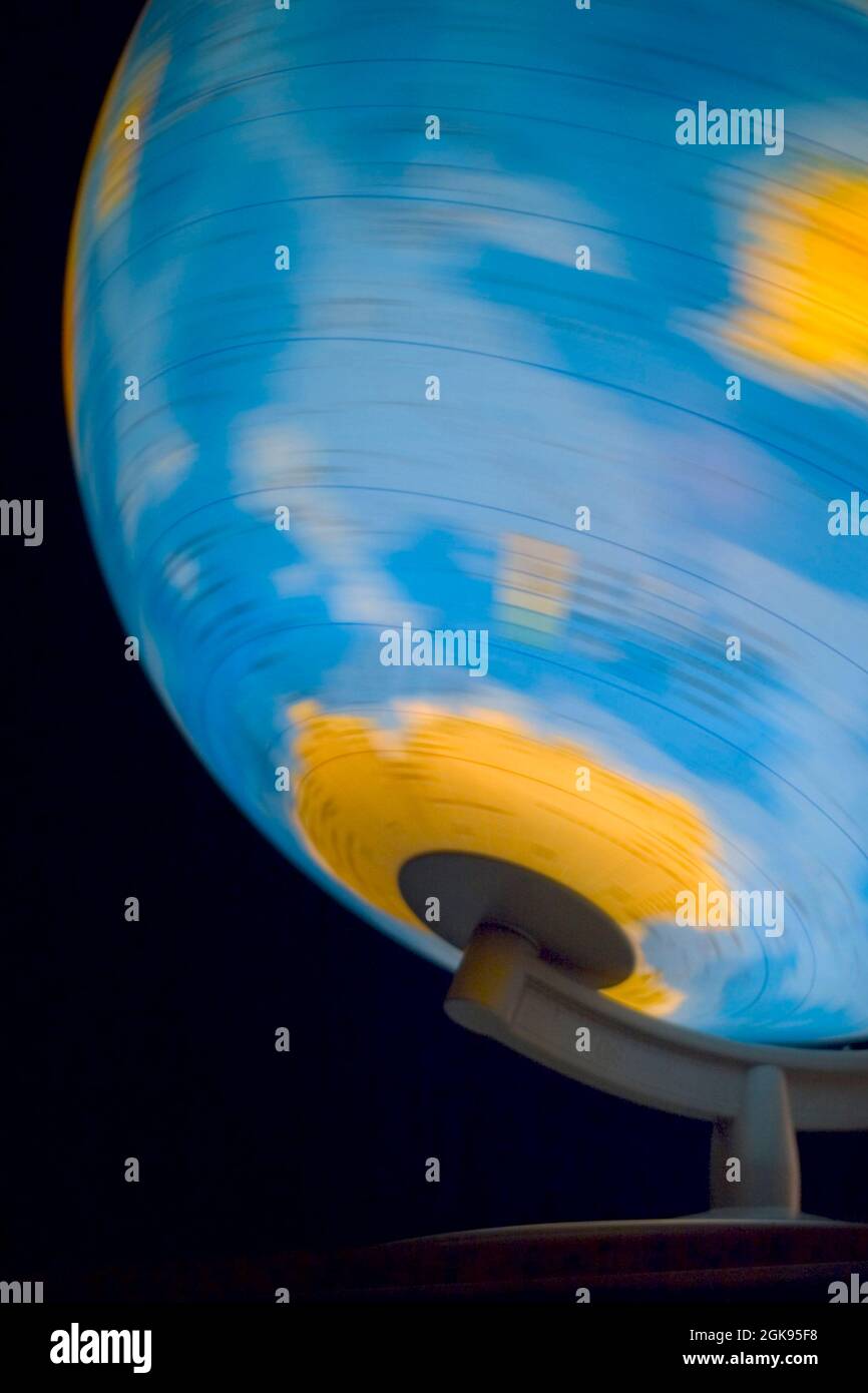 Rotating globe hi-res stock photography and images - Alamy