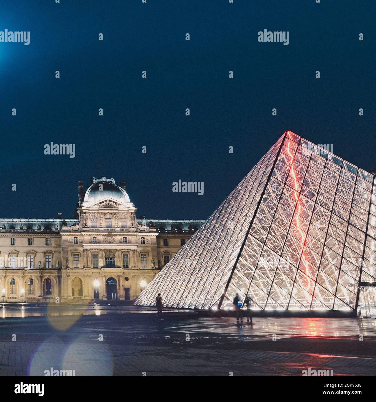 Triangle tower paris hi-res stock photography and images - Alamy