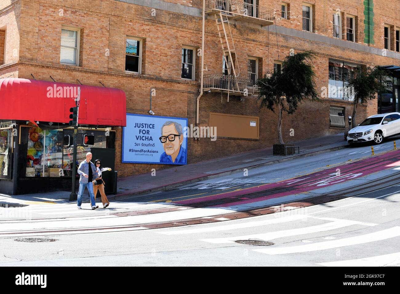 Justice for Vicha mural; San Francisco, California; Vicha was a Thai ...