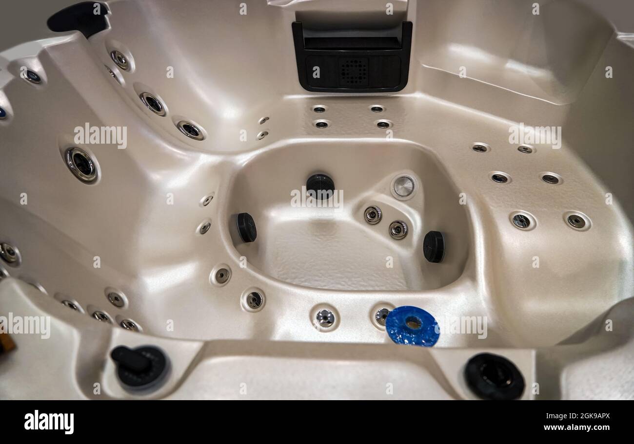 New jacuzzi bath presented in store Stock Photo - Alamy