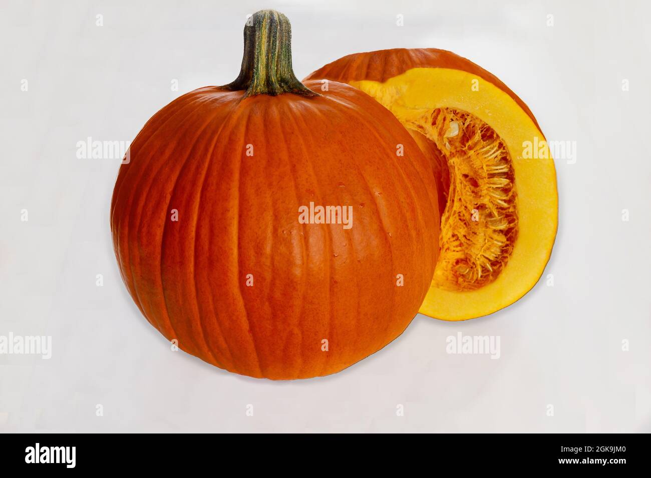 Pumpkin farm in half hi-res stock photography and images - Alamy