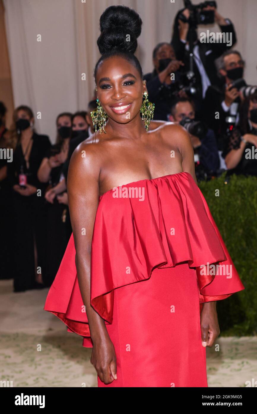 New York, USA. 13th Sep, 2021. Venus Williams walking on the red carpet ...