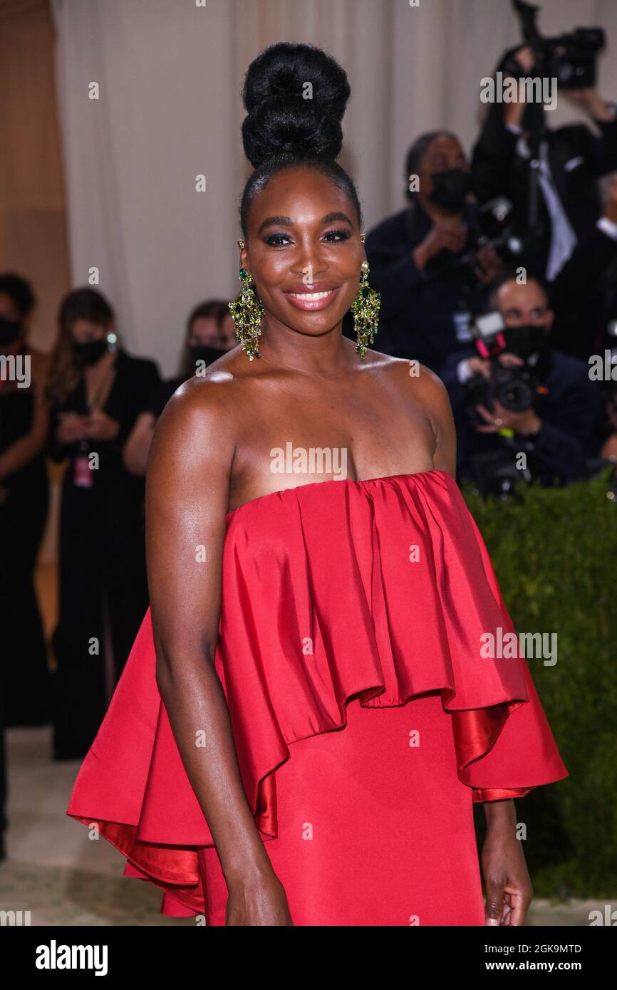 New York, USA. 13th Sep, 2021. Venus Williams walking on the red carpet ...