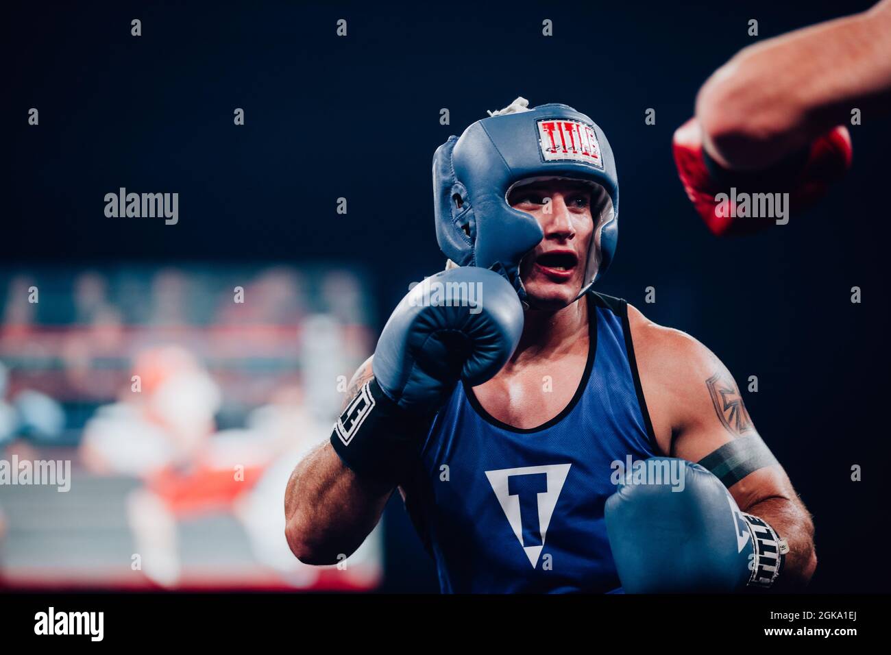 Guns 'N Hoses Charity Boxing Between Omaha Police and Firefighters ...