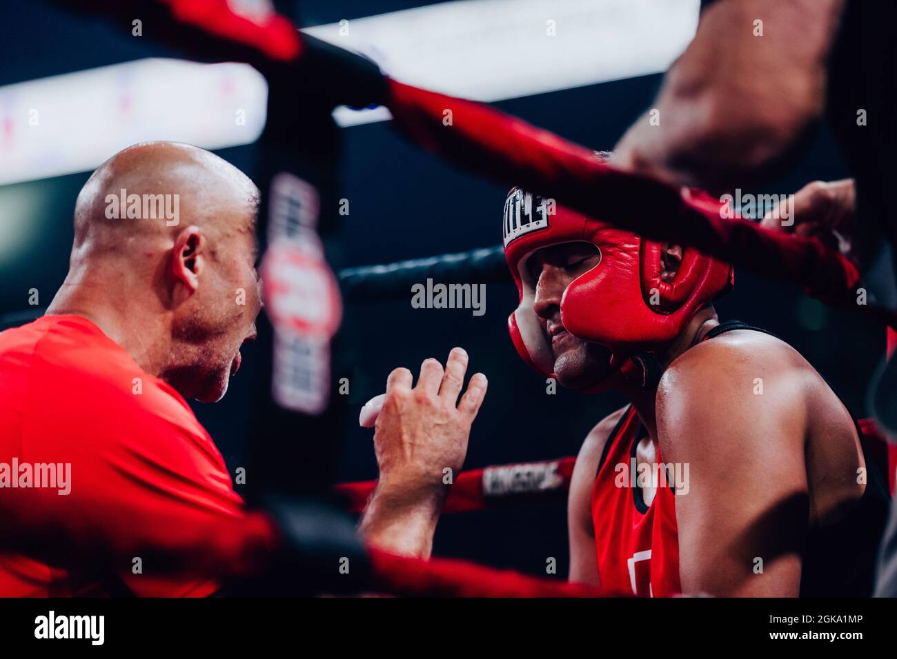 Guns 'N Hoses Charity Boxing Between Omaha Police and Firefighters ...