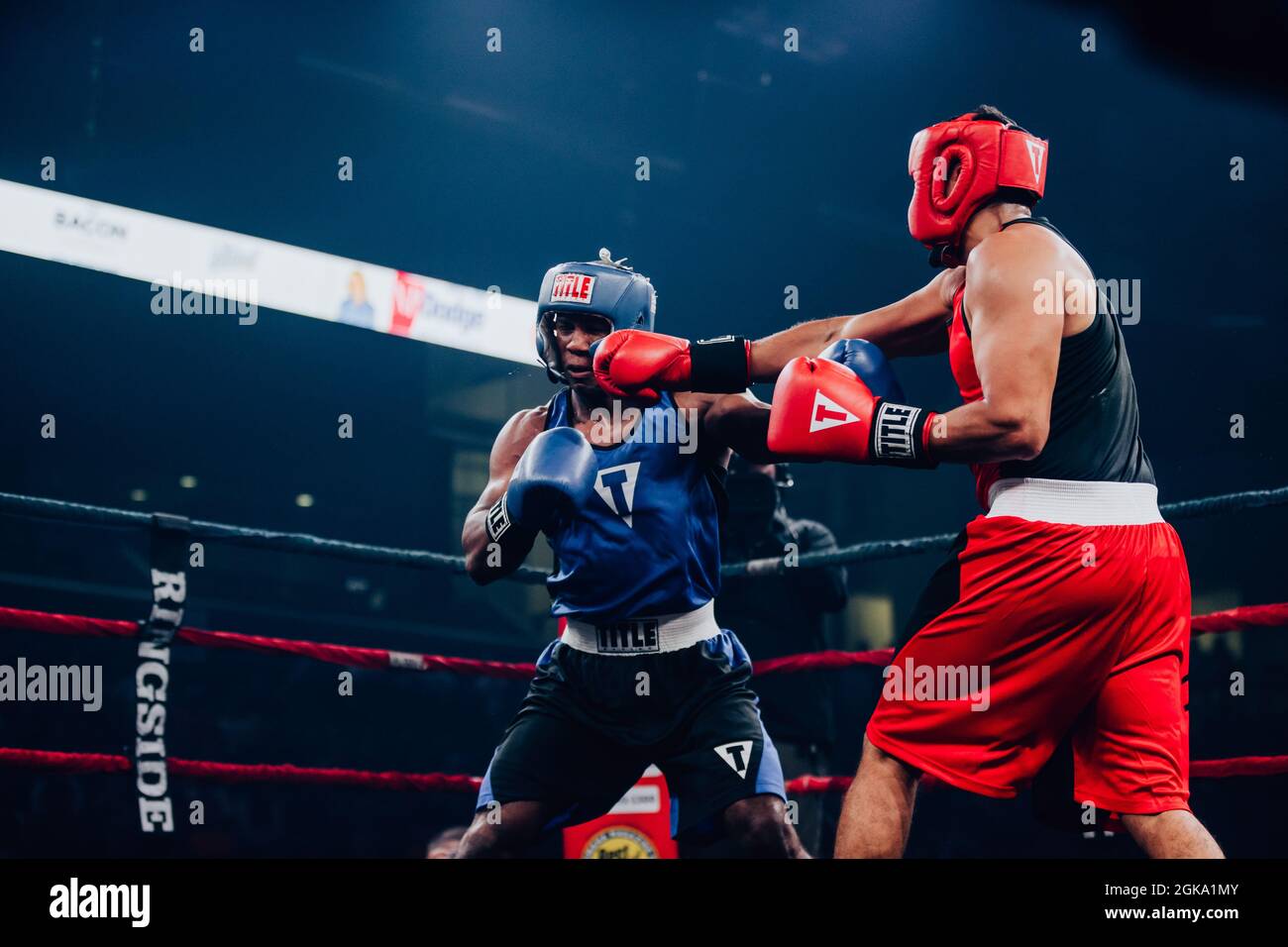 Guns 'N Hoses Charity Boxing Between Omaha Police and Firefighters ...