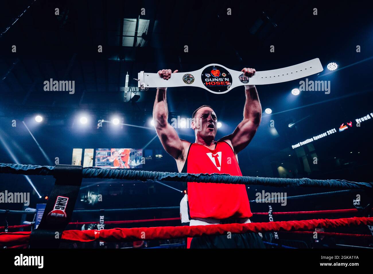 Guns 'N Hoses Charity Boxing Between Omaha Police and Firefighters ...