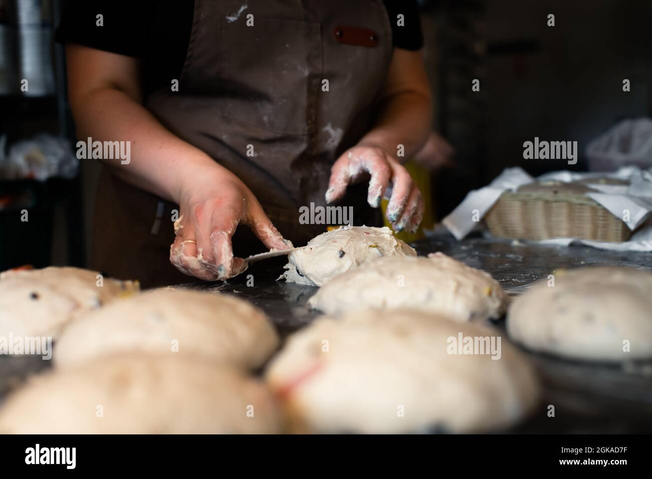Girl baker hi-res stock photography and images - Alamy