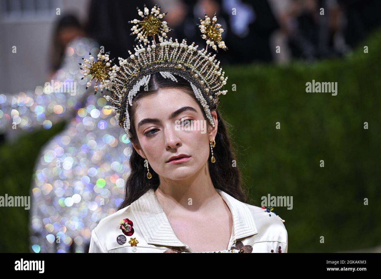 Lorde red carpet hi-res stock photography and images - Alamy