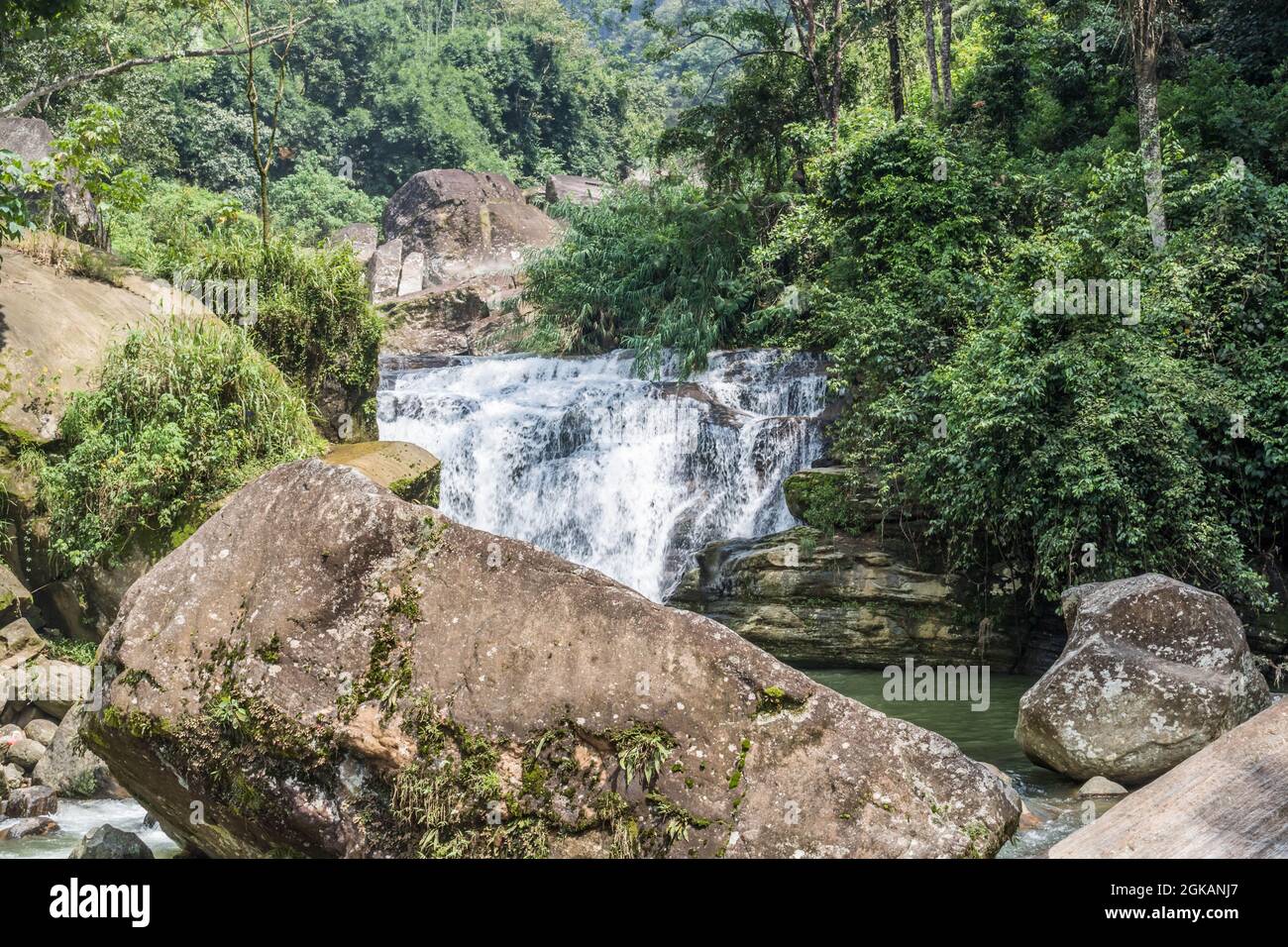 Different View of Ramboda Falls Nuwara Eliya, Sri Lanka Stock Photo - Alamy
