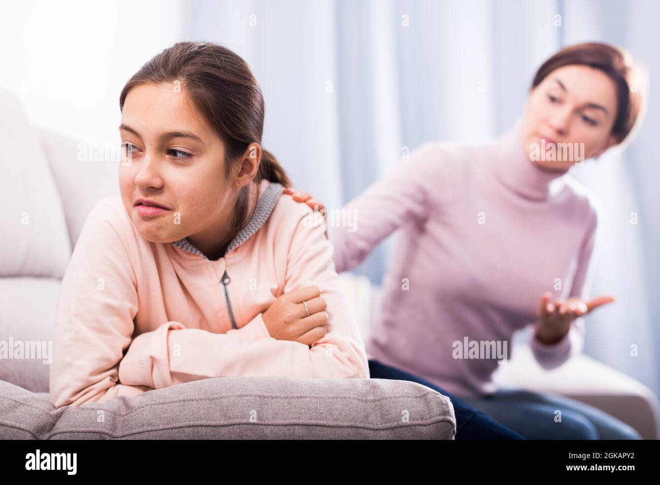 Mother reprimands her daughter Stock Photo - Alamy