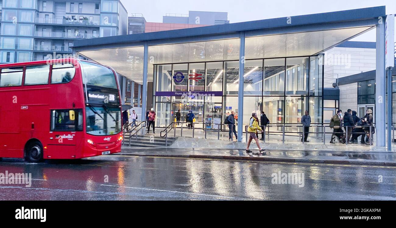 Hayes and Harlington new TFL Rail train station Stock Photo - Alamy