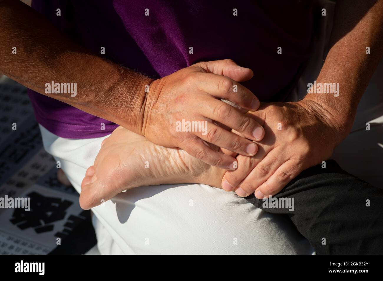 Foot massage therapy session hi-res stock photography and images - Alamy