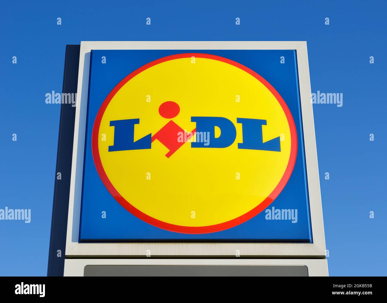 Lidl logo hi-res stock photography and images - Alamy
