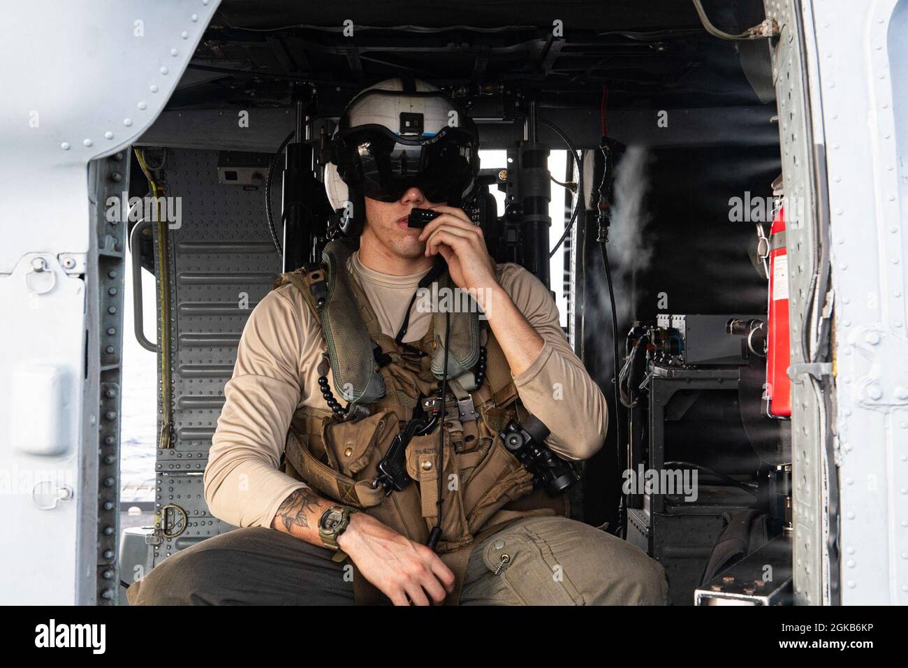 210301-N-RC007-1001 EASTERN PACIFIC OCEAN (Mar. 1, 2021) Naval Aircrewmen (Helicopter) 2nd Class ...