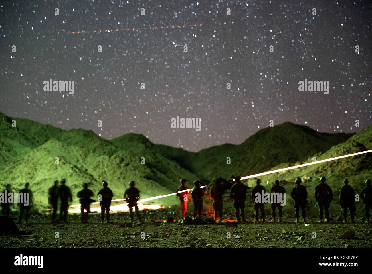 U.S. Marines with Charlie Company, Battalion Landing Team 1/1, 11th ...