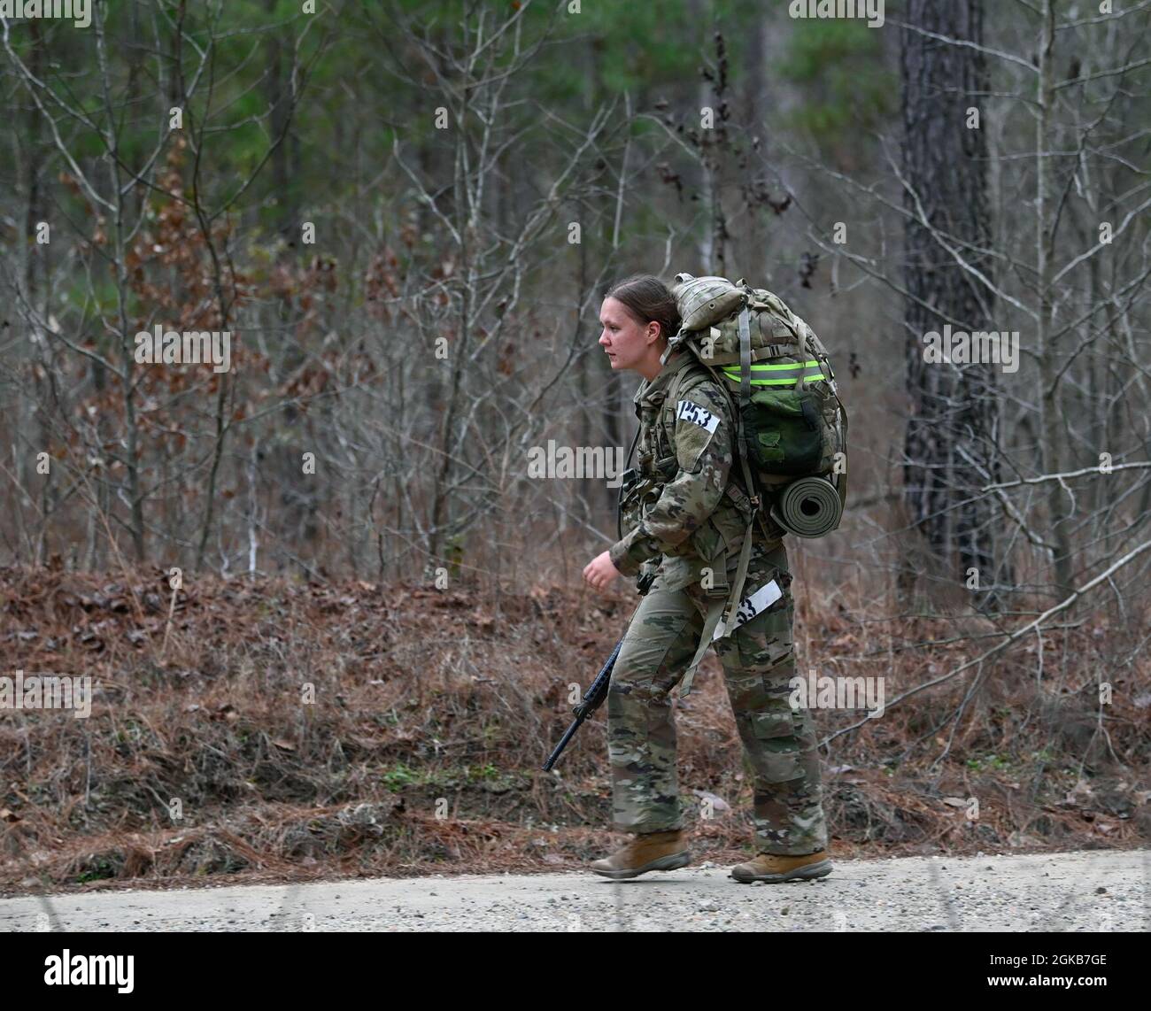 A Soldier assigned to the U.S. Army John F. Kennedy Special Warfare ...