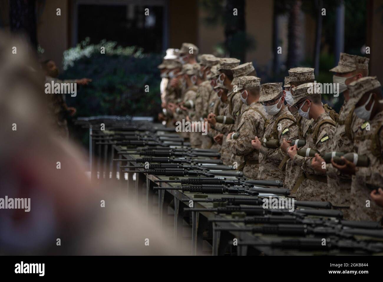 Recruits with Echo Company, 2nd Recruit Training Battalion, receive ...