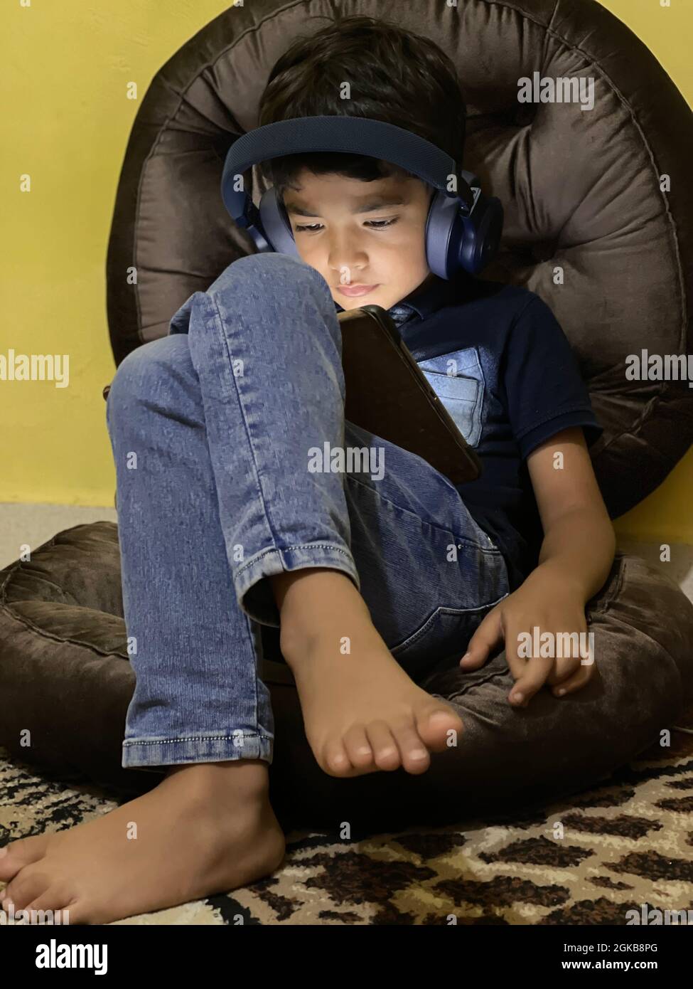 E Learning Class or Online Class Attending sitting relax. School ...