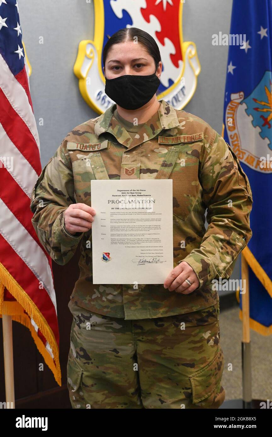 Womens history month proclamation signing hi-res stock photography and ...