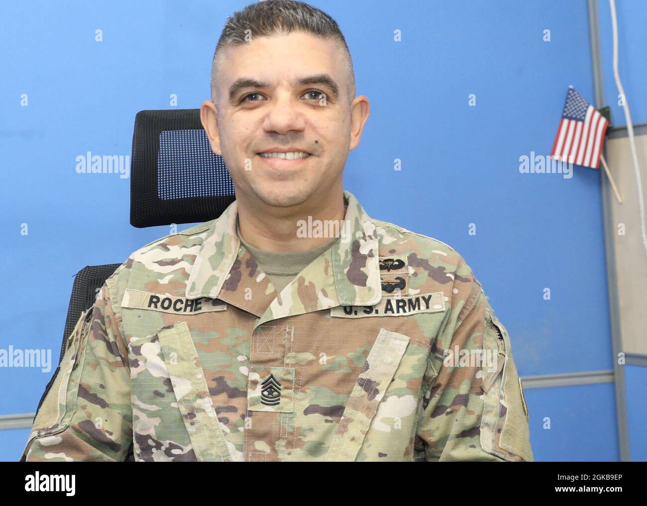 Army Reserve Sgt. Maj. Anibal Roche Jr., who is the chief signal ...