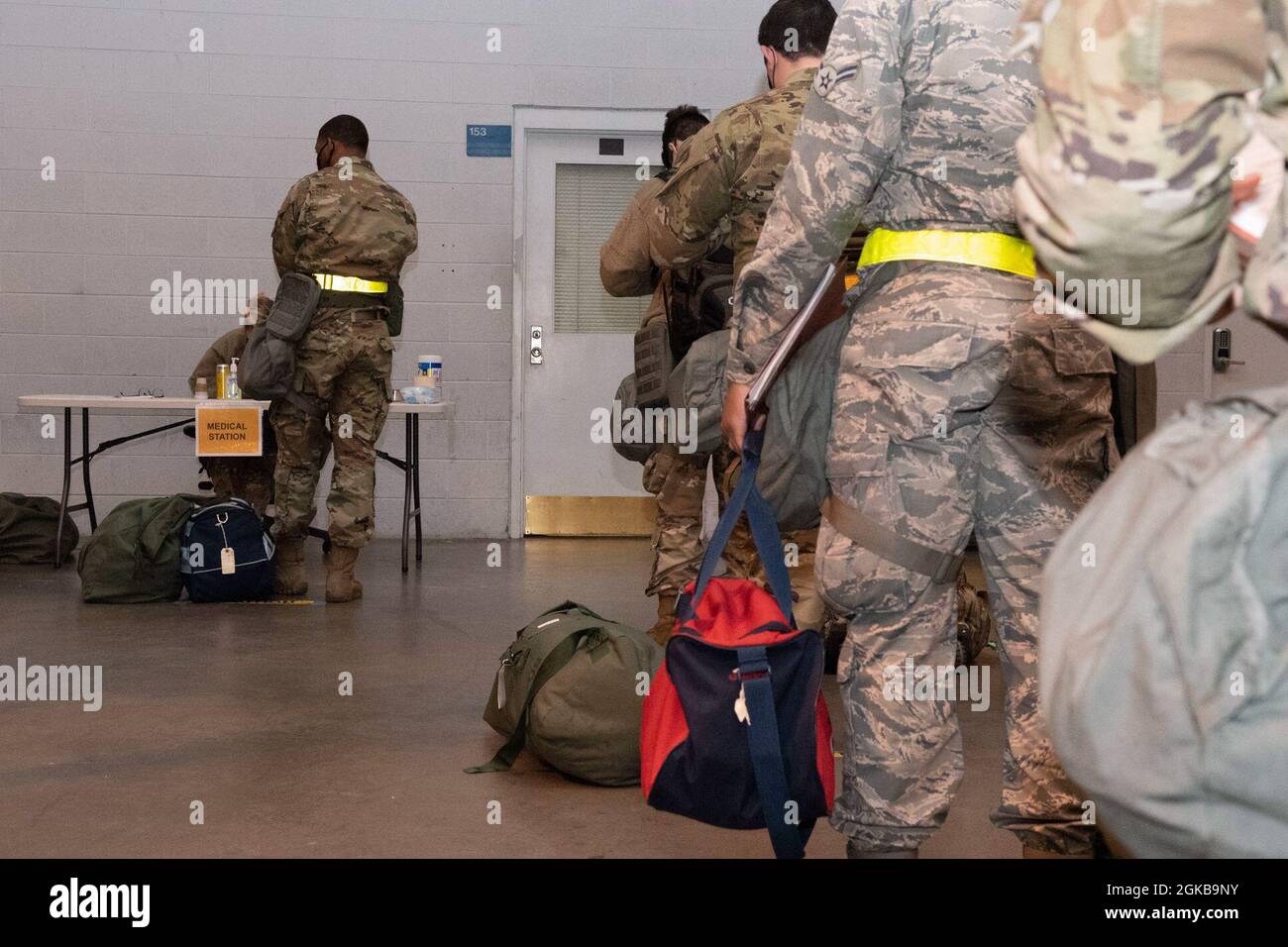 Mopp levels hi-res stock photography and images - Alamy