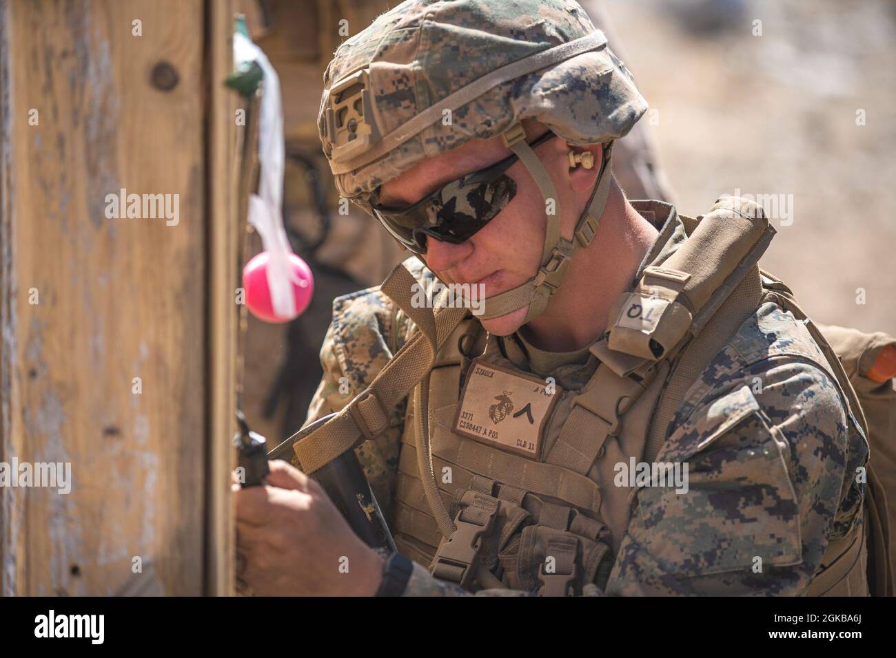 Explosive breaching charge hi-res stock photography and images - Alamy