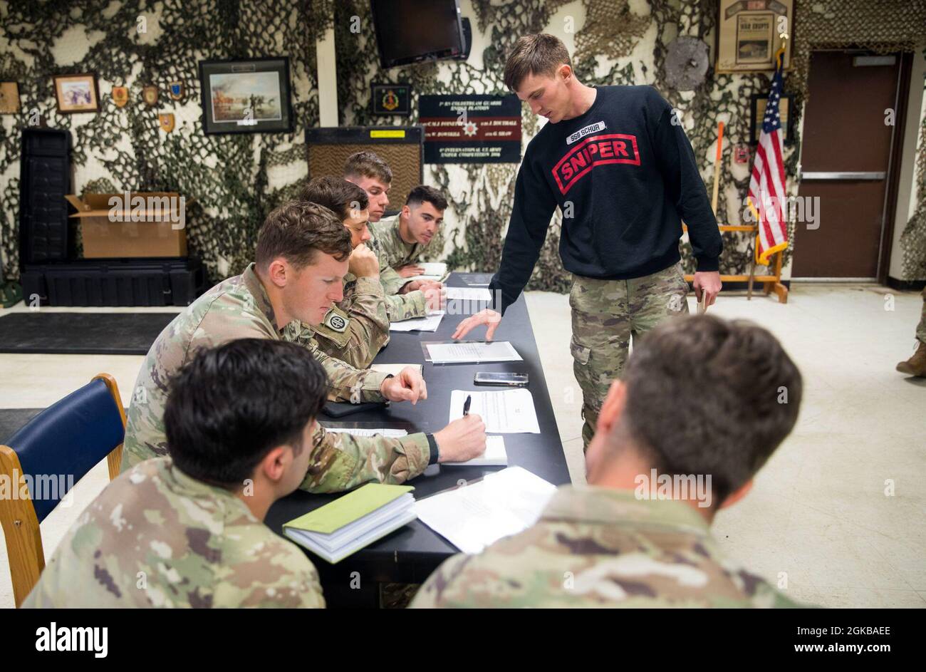 The Best Ranger Teams from the 82nd Airborne Division prep for the ...