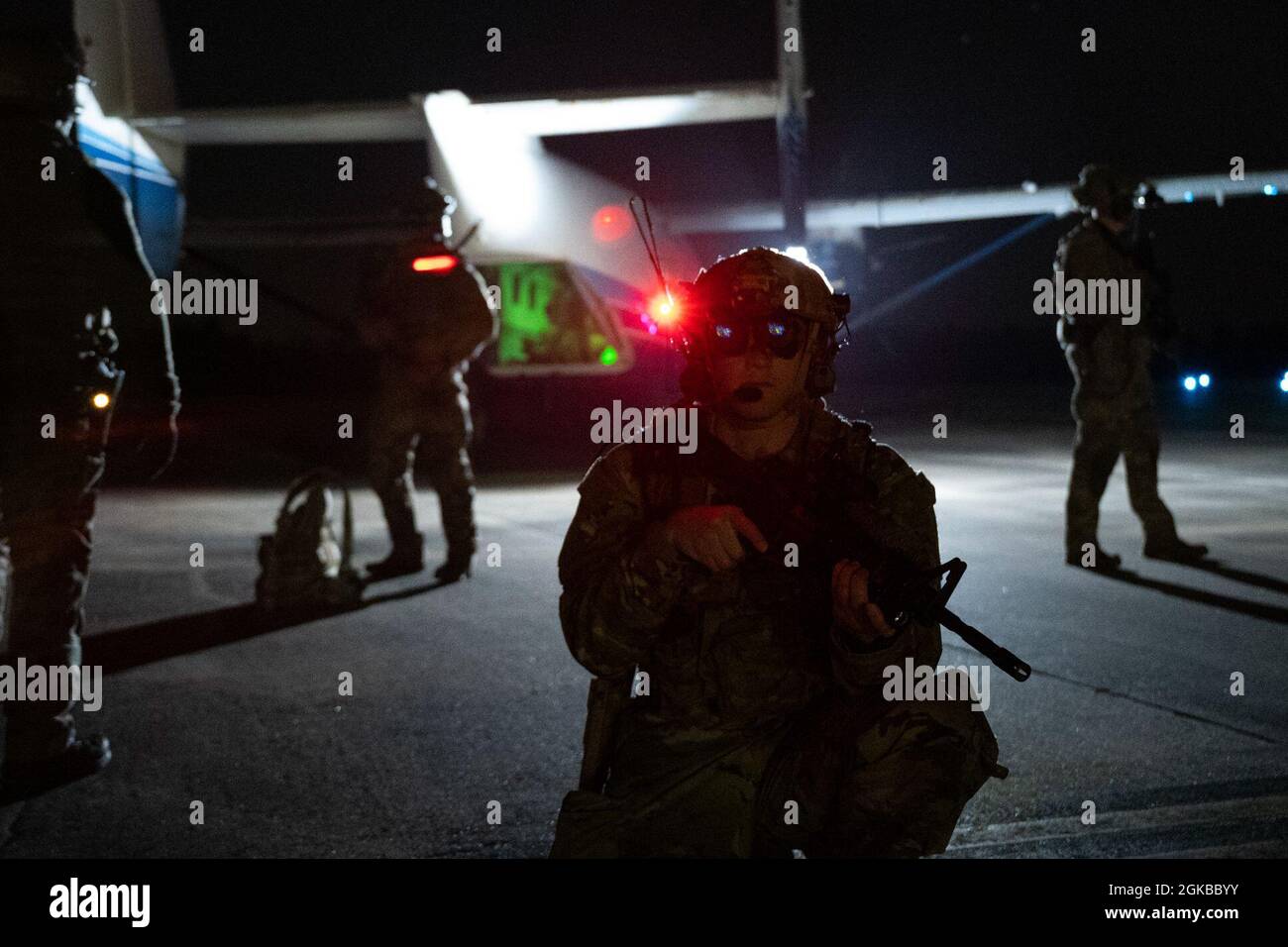 Joint special forces aviation wing hi-res stock photography and images ...