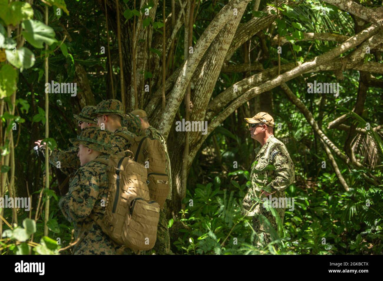 U.S. Marine and Sailors with the 31st Marine Expeditionary Unit (MEU ...