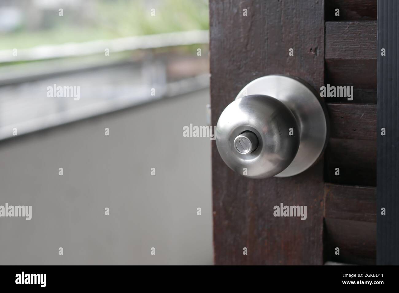 Closed open wooden door hi-res stock photography and images - Alamy
