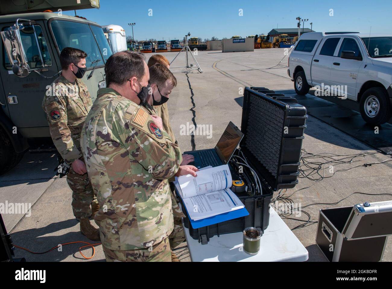 Air transportation personnel with the 167th Logistics Readiness ...