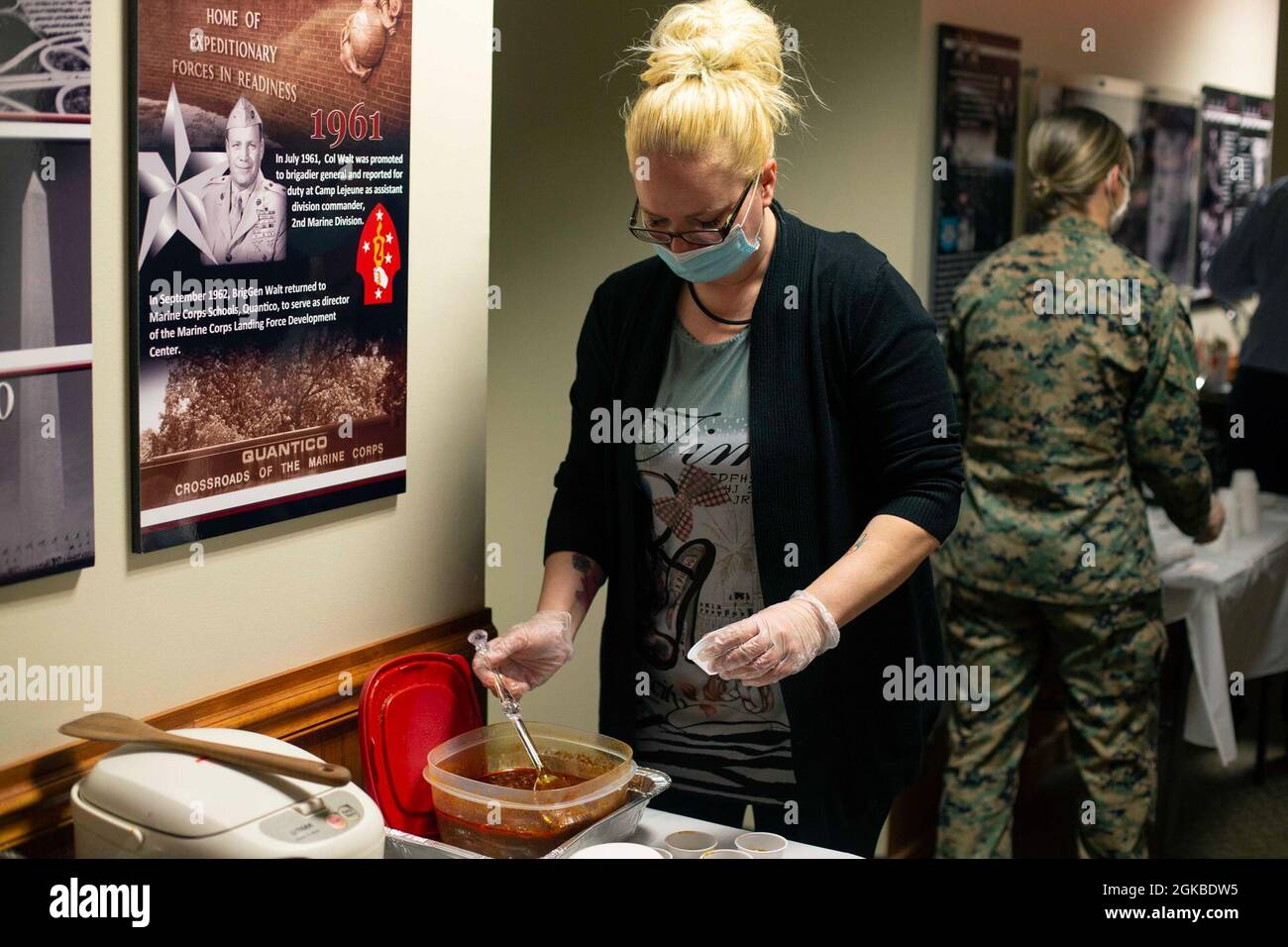 Marine corps information operations center hi-res stock photography and ...