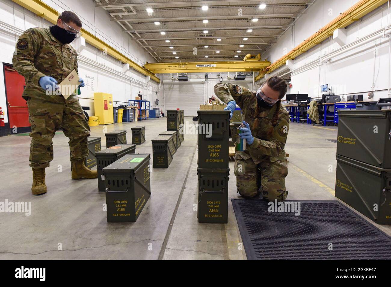 88 oss munitions flight hi-res stock photography and images - Alamy