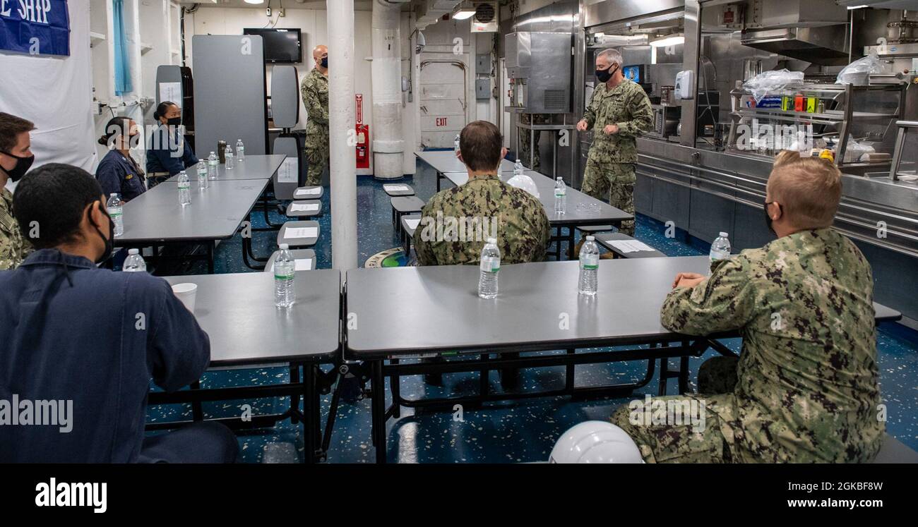 Mess barge hi-res stock photography and images - Alamy